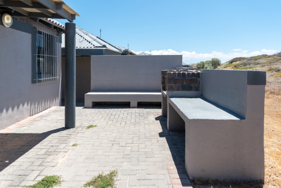 Monwabisi Chalet Braai Area